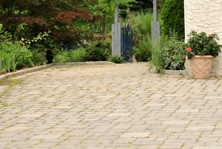 Driveway Improvement Ideas: Top Tips for Your Driveway Project! ⋆ UpDweller